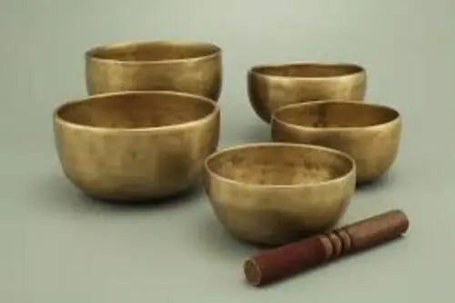 Explore Types of 9 cm Singing Bowls | Best Himalaya
